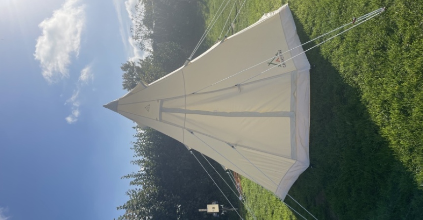 Classic Safari Bell Tent | Podpads